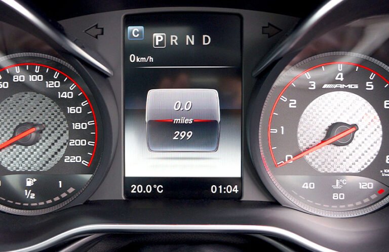 Car Temperature Gauge Drops To Cold While Driving: Explained